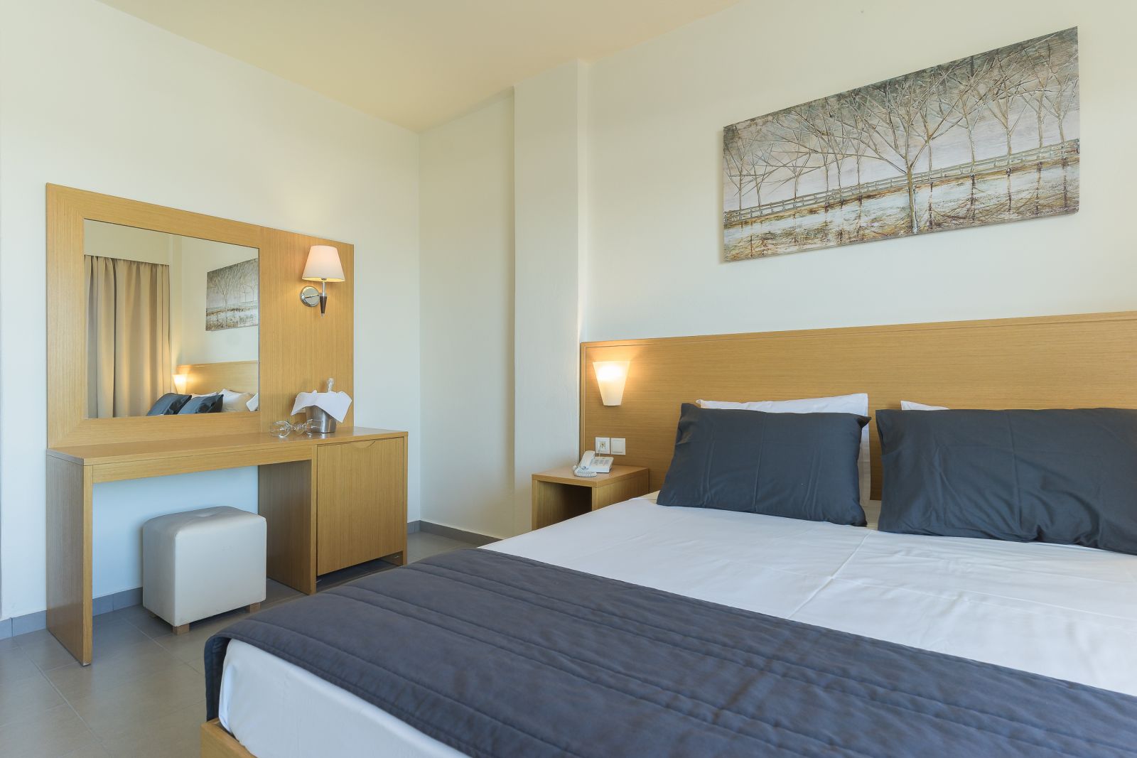Accommodation In Rhodes Town | City Center Hotel